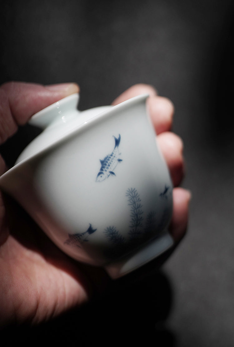 Sealife Qinghua Gaiwan with Fish, Crab, and Shrimp – 180andup